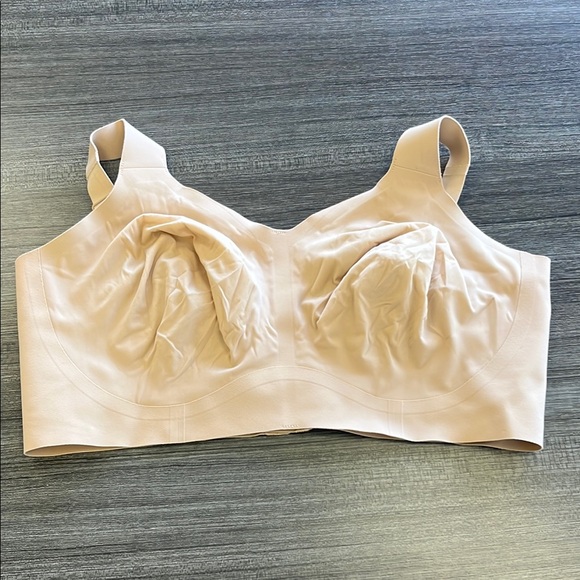 Evelyn & Bobbie | Intimates & Sleepwear | Evelyn Bobbie The Beyond Bra ...